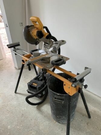 Photos | HSE shares good and bad practice on dust - Construction Management