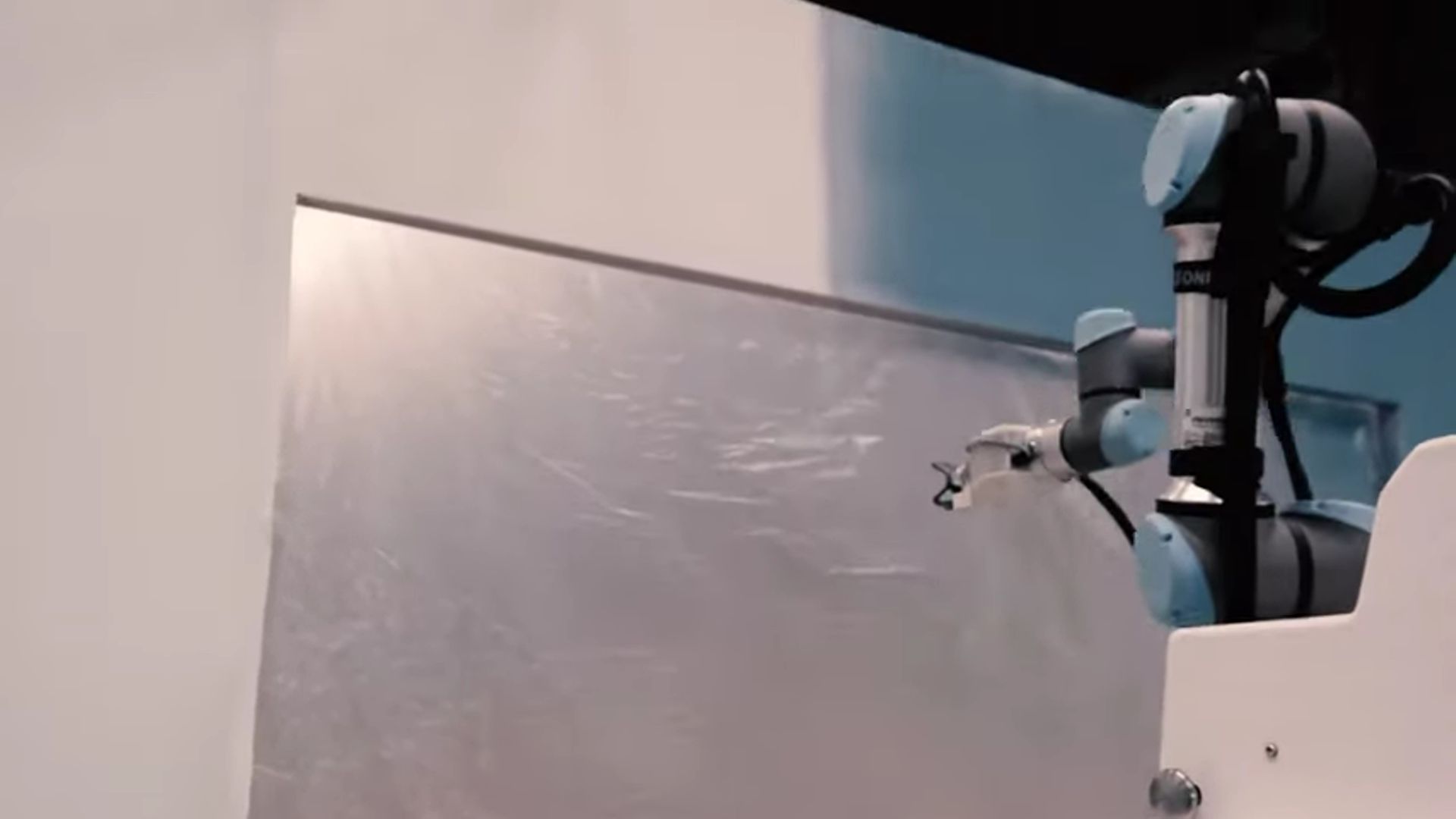 Video | AI-driven painting robot aims to address skills shortage