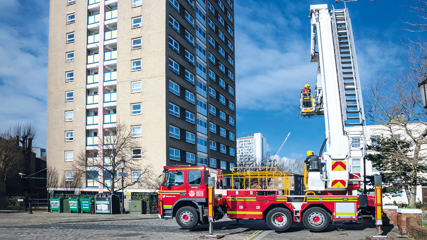 High-rise fires down by 17% in past decade - Construction Management